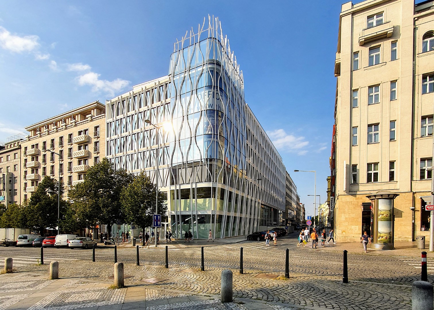 The Flow Building | PRONÁJEM KANCELÁŘE | Cushman & Wakefield Office Guide